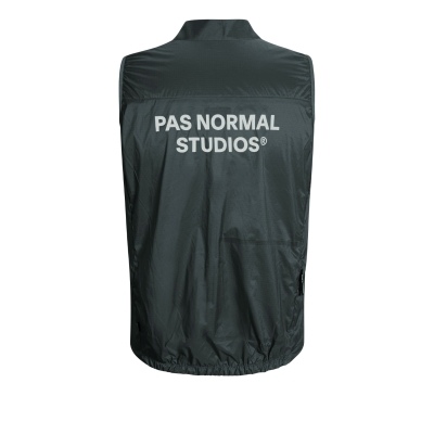 Pas Normal Studios Essential Kollektion